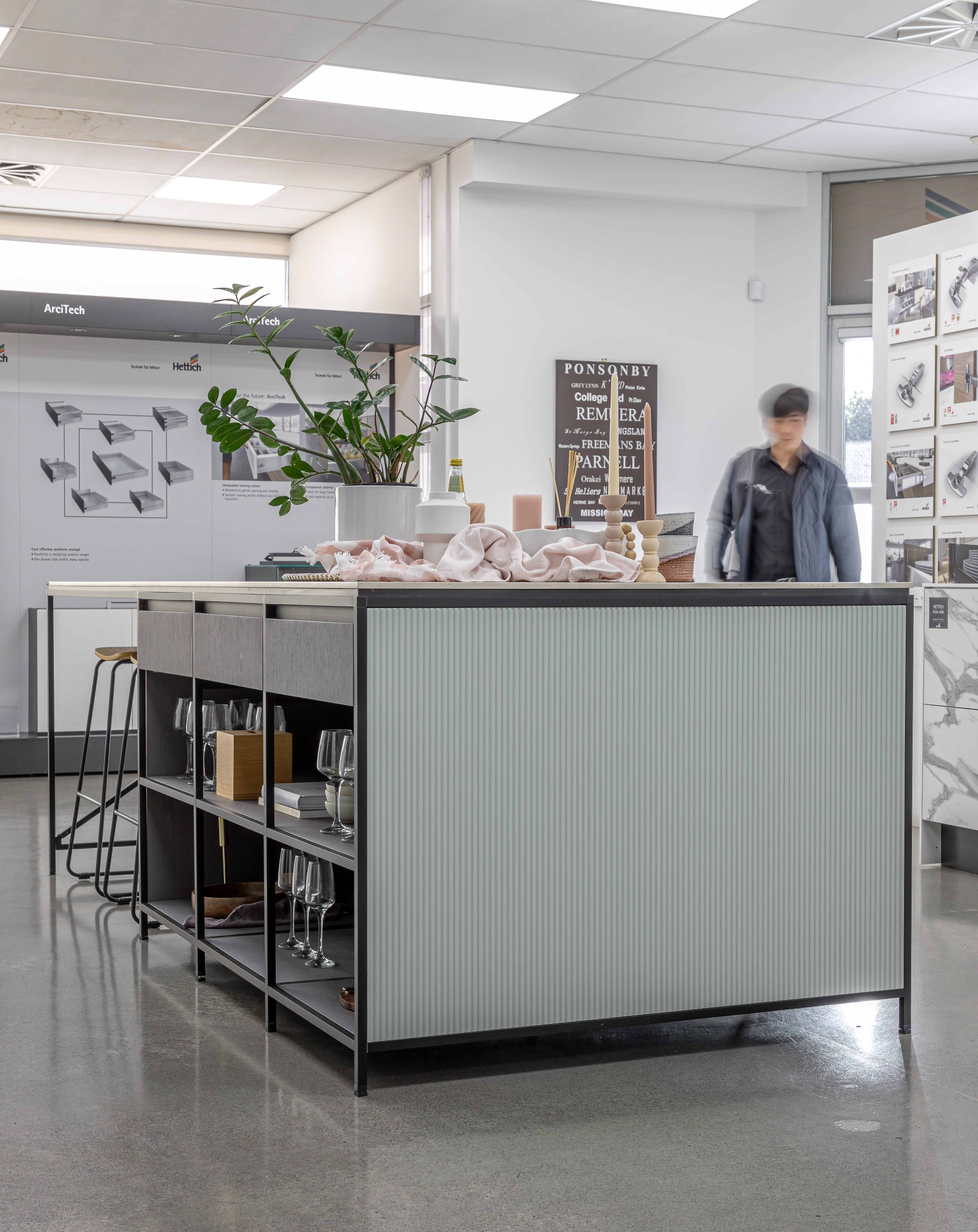 Profiles | Dezignatek